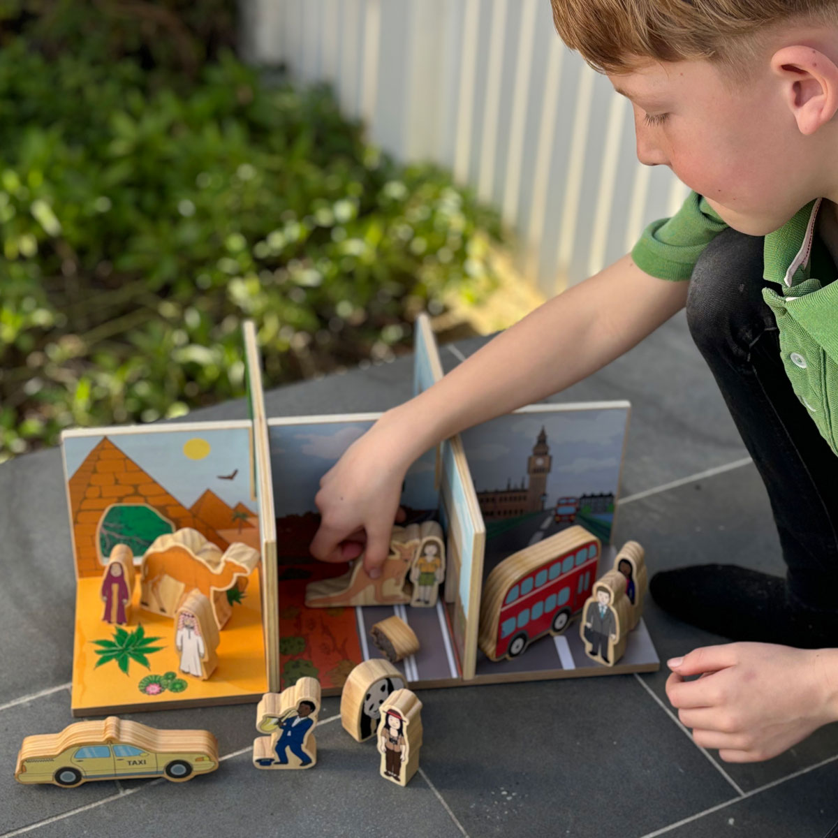 Pretend ’n’ Play Around The World - Educational Advantage, Distributor ...